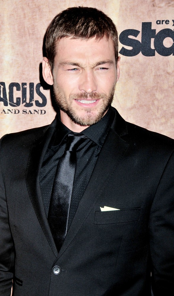 Andy Whitfield Picture 9 - The New York Premiere of Spartacus: Blood ...