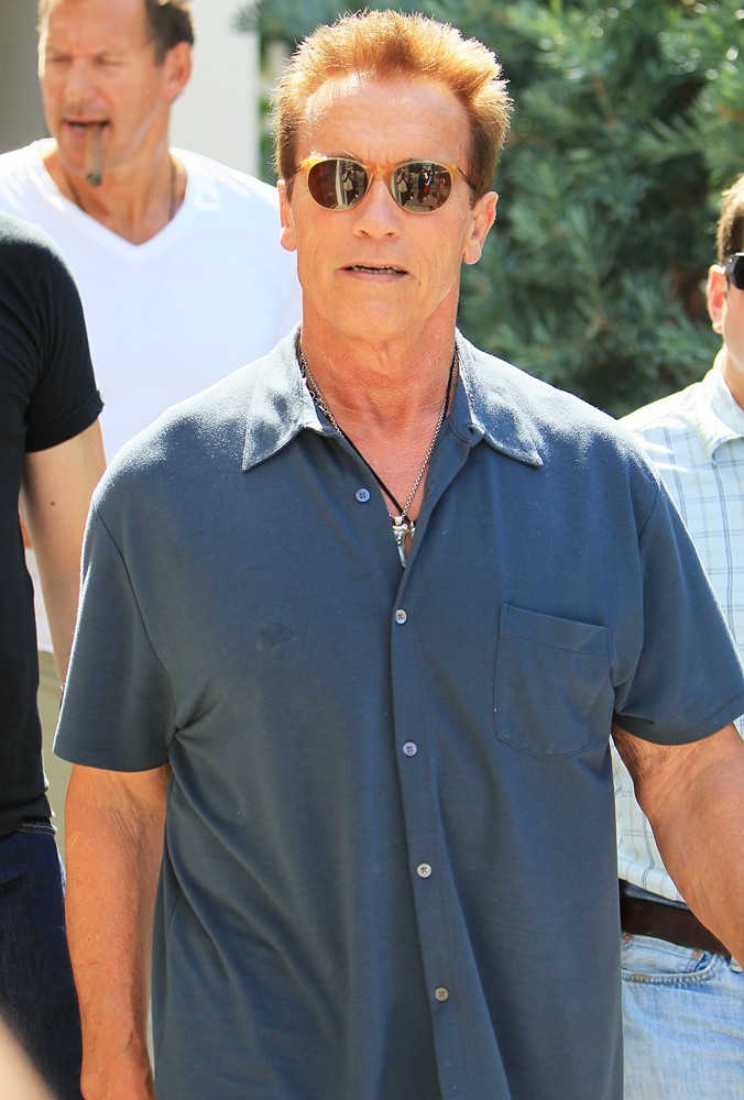 Arnold Schwarzenegger Picture 1 - Arnold Schwarzenegger Seen Leaving ...