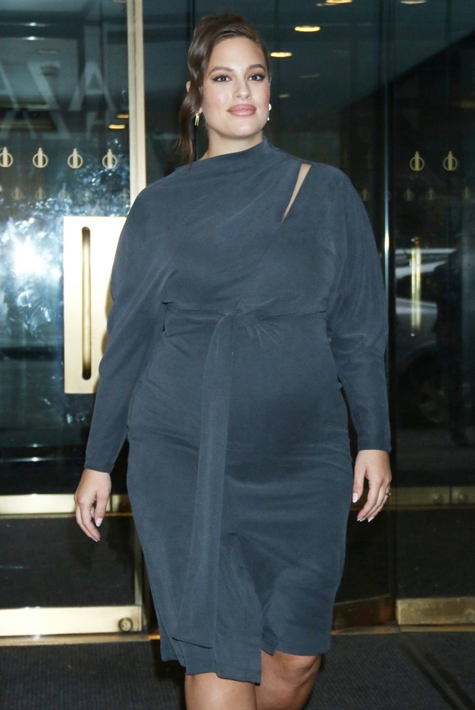 Ashley Graham Pictures, Latest News, Videos.