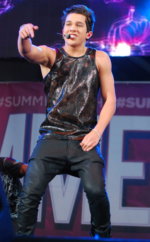 Austin Mahone Picture 209 - Austin Mahone Performing Live