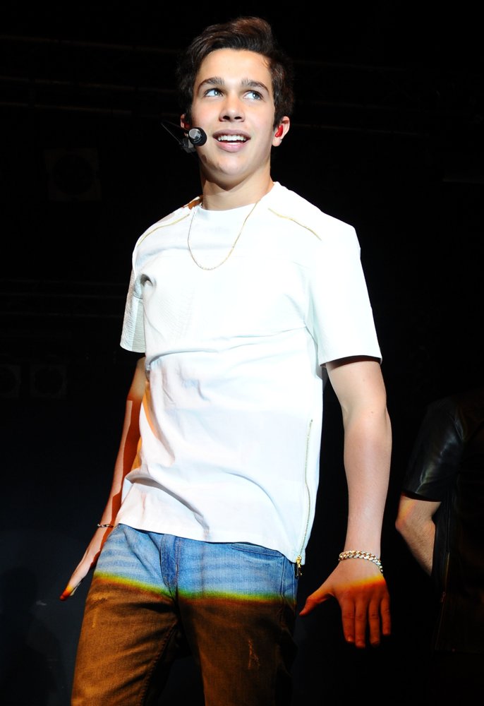 Austin Mahone Picture 217 - Austin Mahone Performing Live