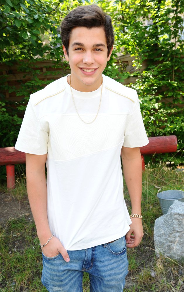 Austin Mahone Picture 211 - Austin Mahone Performing Live