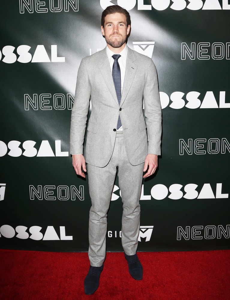 Austin Stowell Picture 1 - Premiere of Neon's Colossal | AceShowbiz