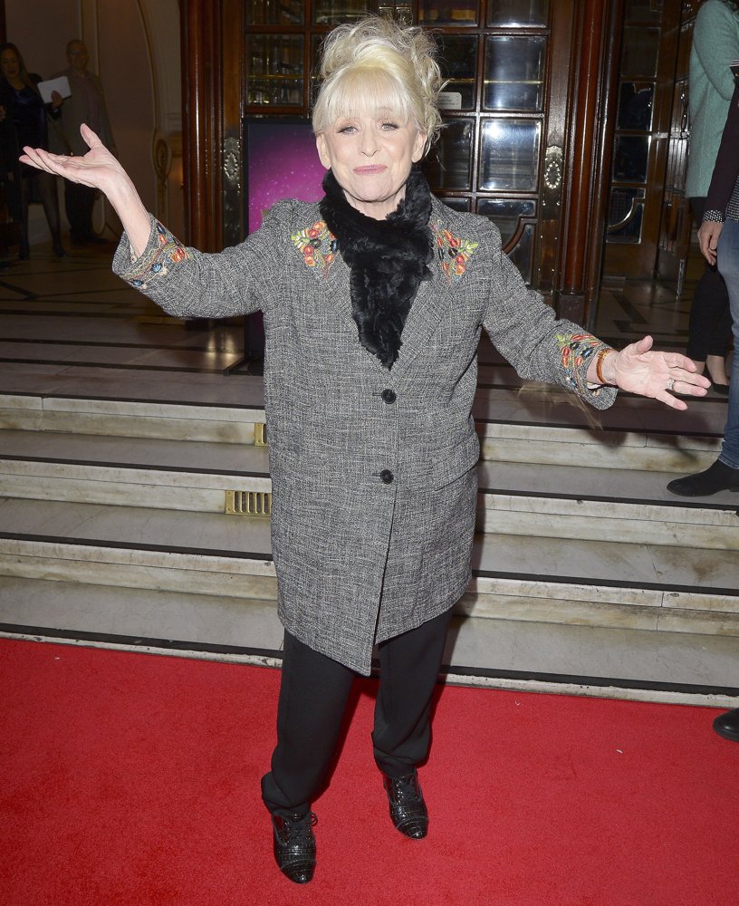 barbara windsor Picture 9 - London Evening Standard Theatre Awards ...