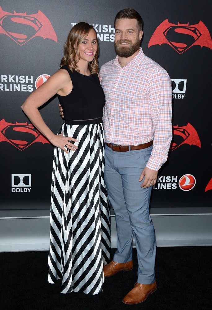 Liza Barber Picture 1 - Batman v Superman: Dawn of Justice New York ...