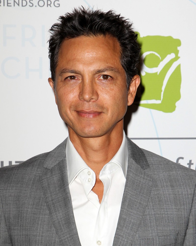 Benjamin Bratt Picture 1 - United Friends of The Children's Annual ...