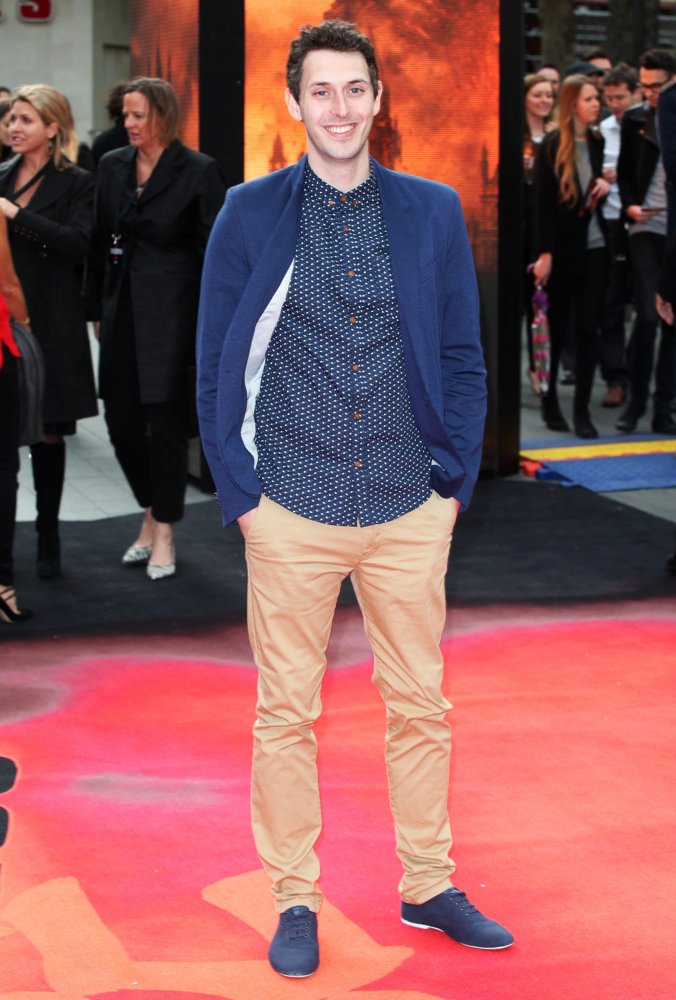 Godzilla (2014) Premiere Photo Gallery and Red Carpet Arrivals Pictures