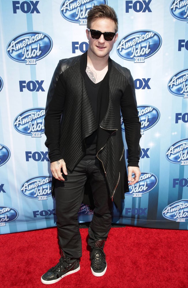 Blake Picture 1 - FOX's American Idol XIII Finale