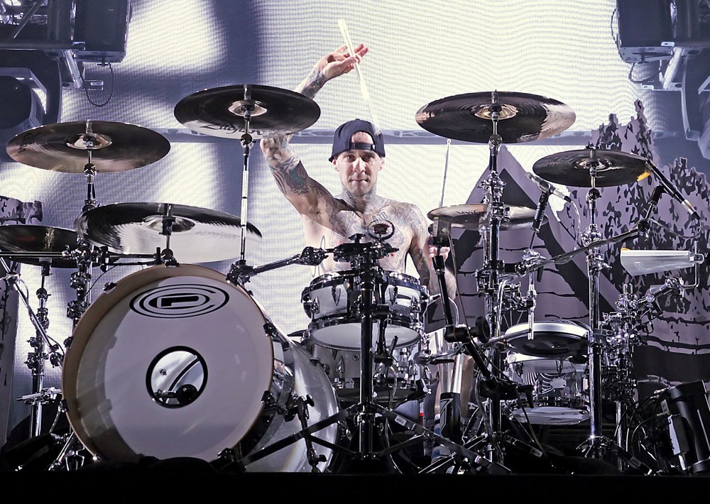 Travis Barker Picture 1 - Blink-182 Performing Live