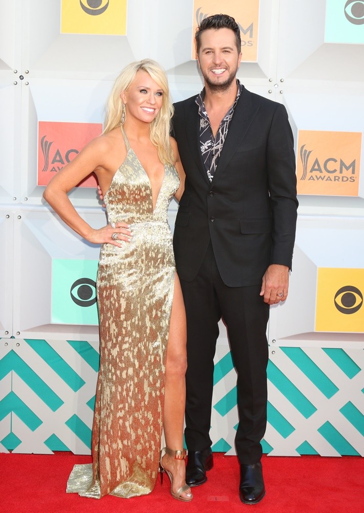 Luke Bryan Picture 1 - The 51st Academy of Country Music Awards - Red ...