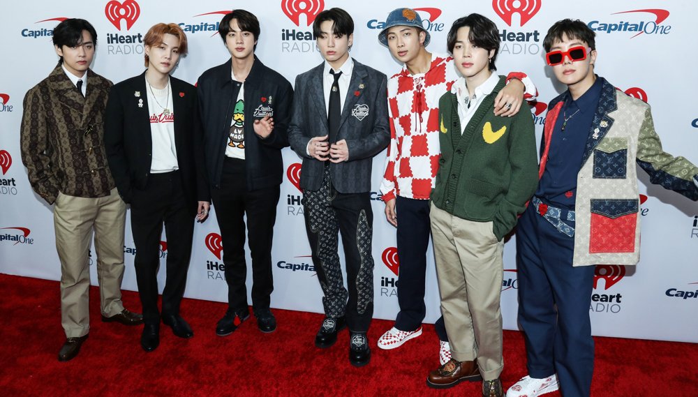 Bangtan Boys Pictures, Latest News, Videos.