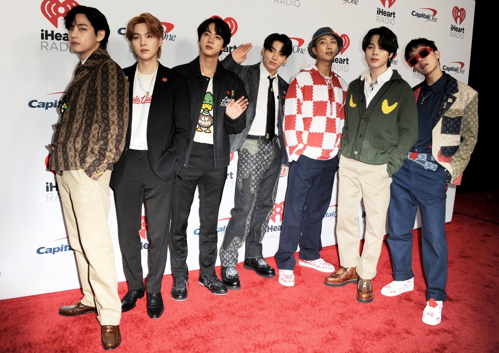 Bangtan Boys Pictures, Latest News, Videos.