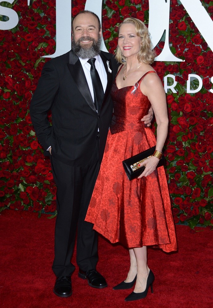 danny-burstein Picture 1 - 2016 Tony Awards - Red Carpet Arrivals