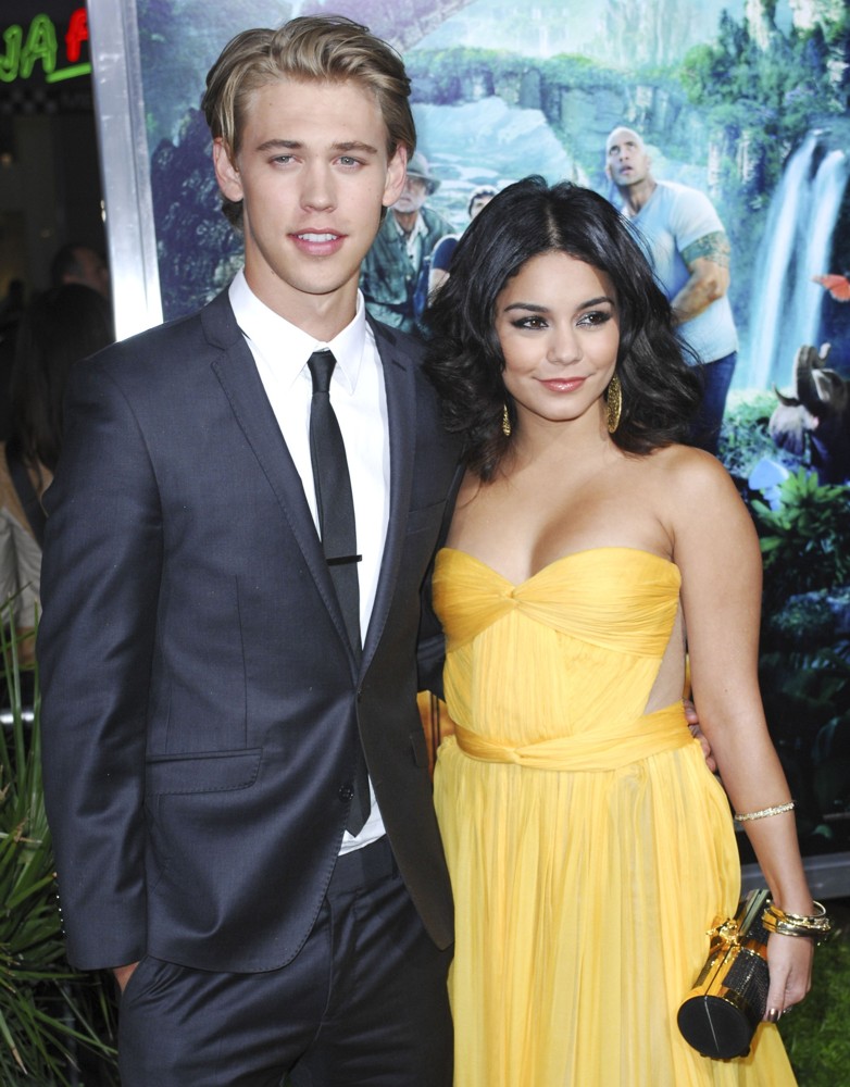 Who is austin butlers girlfriend now - hostsbos