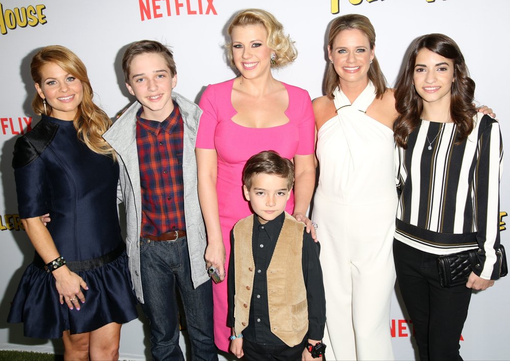 jodie sweetin Picture 1 - Premiere of Netflix's Fuller House