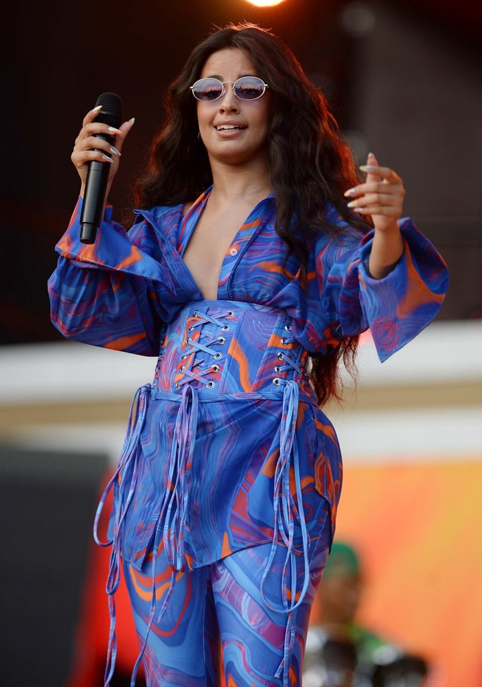 Camila Cabello Pictures with High Quality Photos