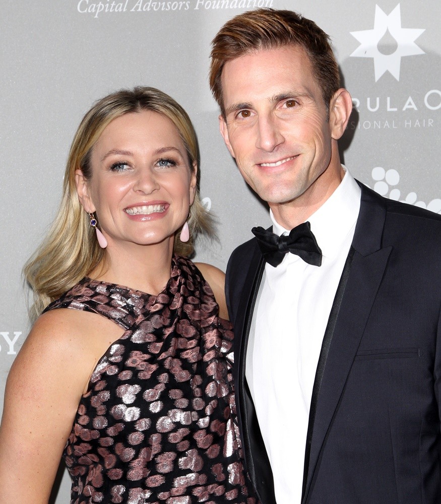 jessica-capshaw Picture 1 - 2015 Baby2Baby Gala - Arrivals