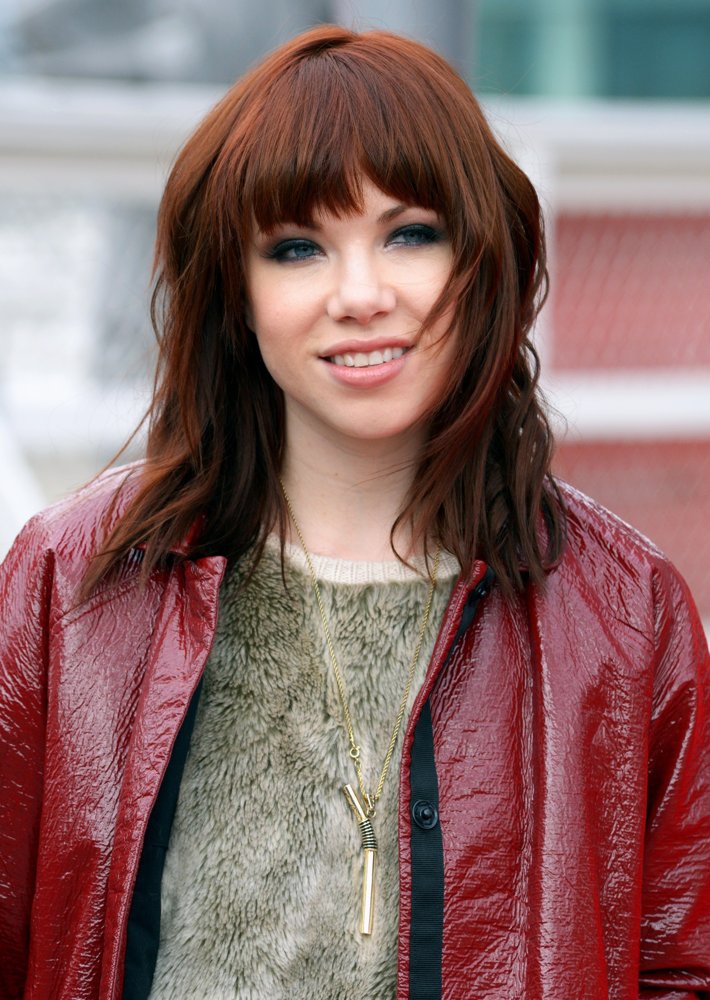 carly rae jepsen Picture 1 - Carly Rae Jepsen Honored by The Ride of Fame