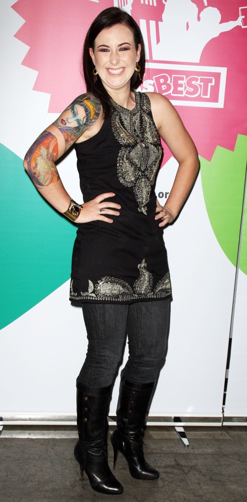 carly-smithson Picture 1 - Backstage at LA's BEST Community Jam Against ...