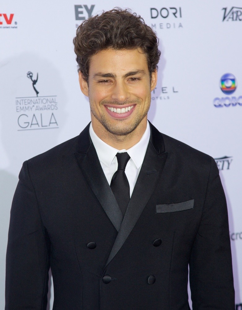 caua reymond Picture 1 - 41st International Emmy Awards