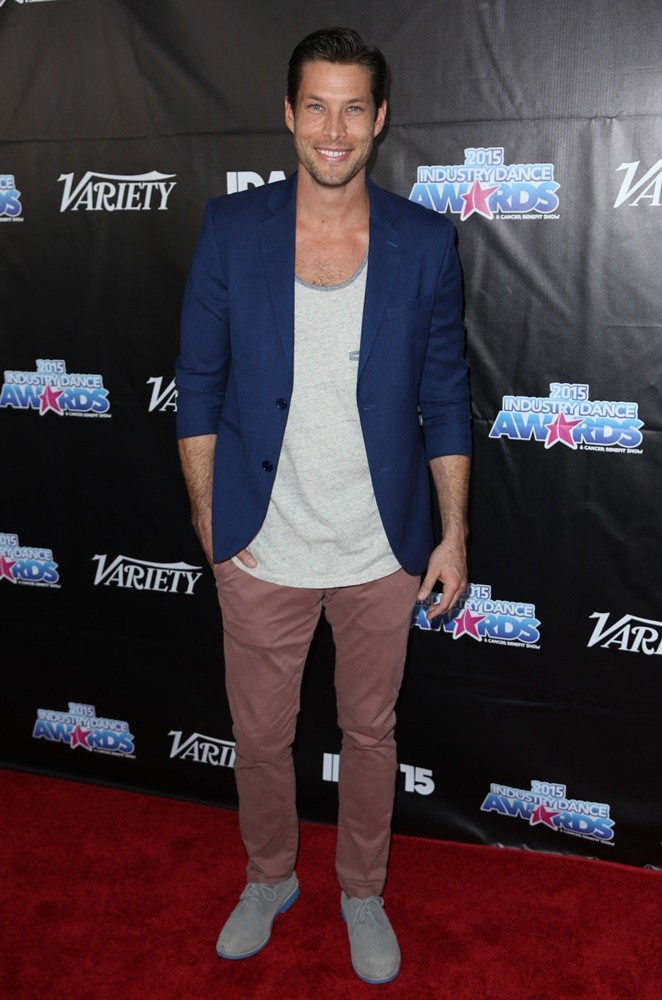 Chadd Smith Picture 1 - The Industry Dance Awards 2015 - Arrivals