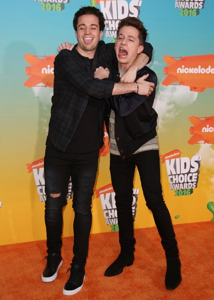 Charlie Puth Picture 31 - Nickelodeon's 2016 Kids' Choice Awards - Arrivals