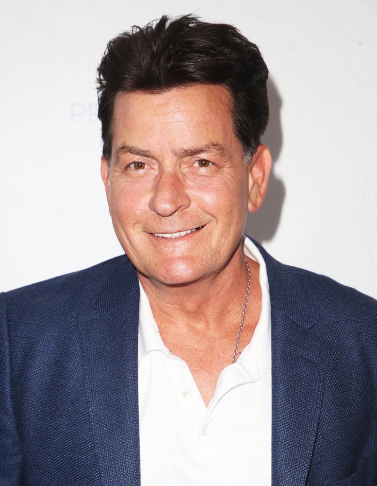 Charlie Sheen Picture 1 - 28th Annual Angel Awards | AceShowbiz
