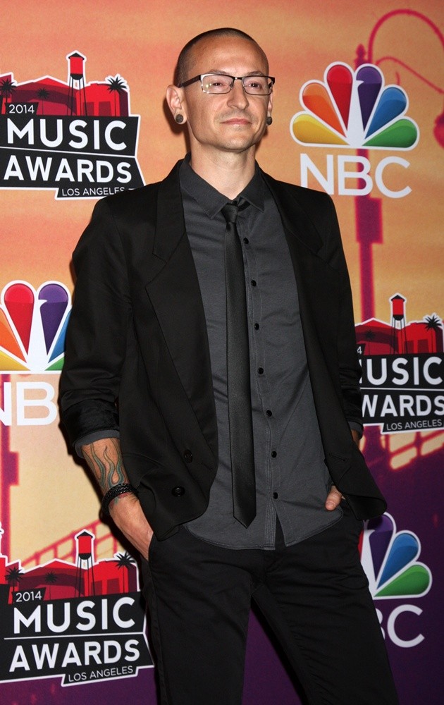 Chester Bennington Pictures, Latest News, Videos.
