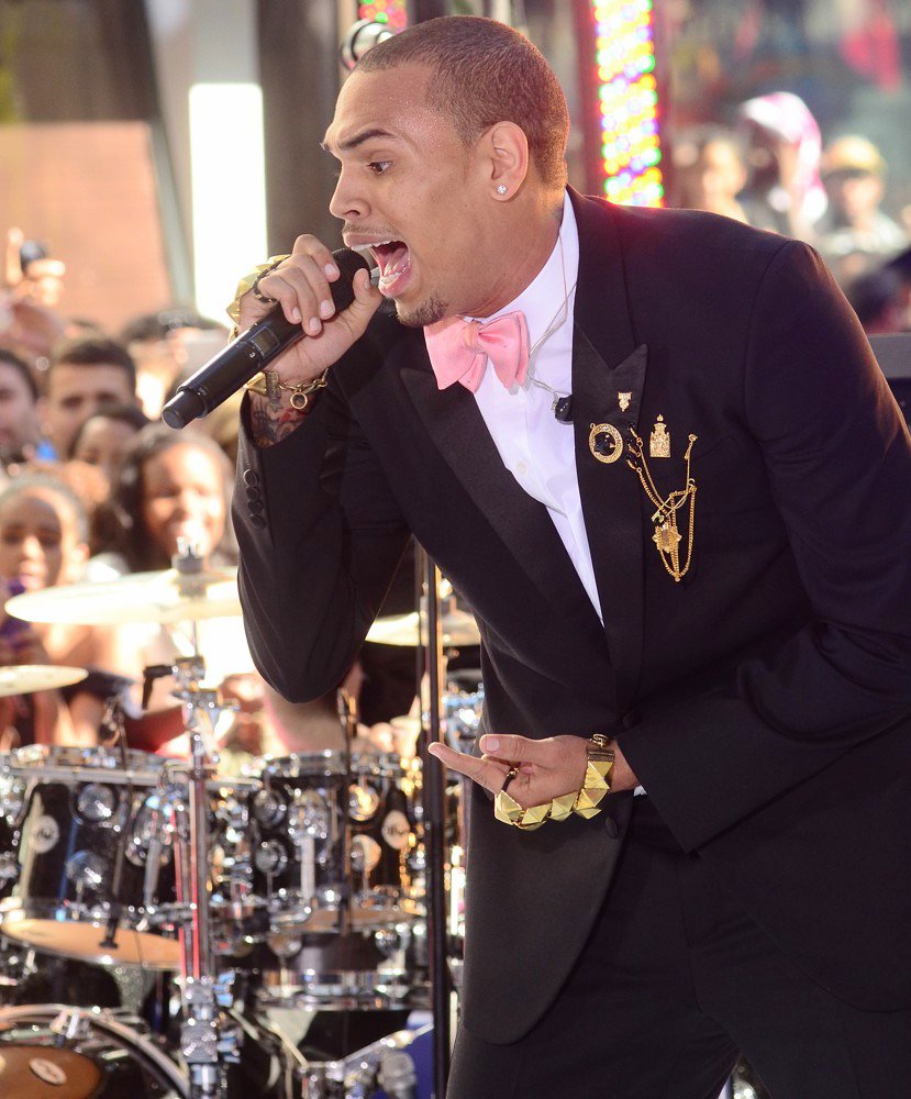 Chris Brown Picture 199 - Chris Brown Performing Live as Part of The ...