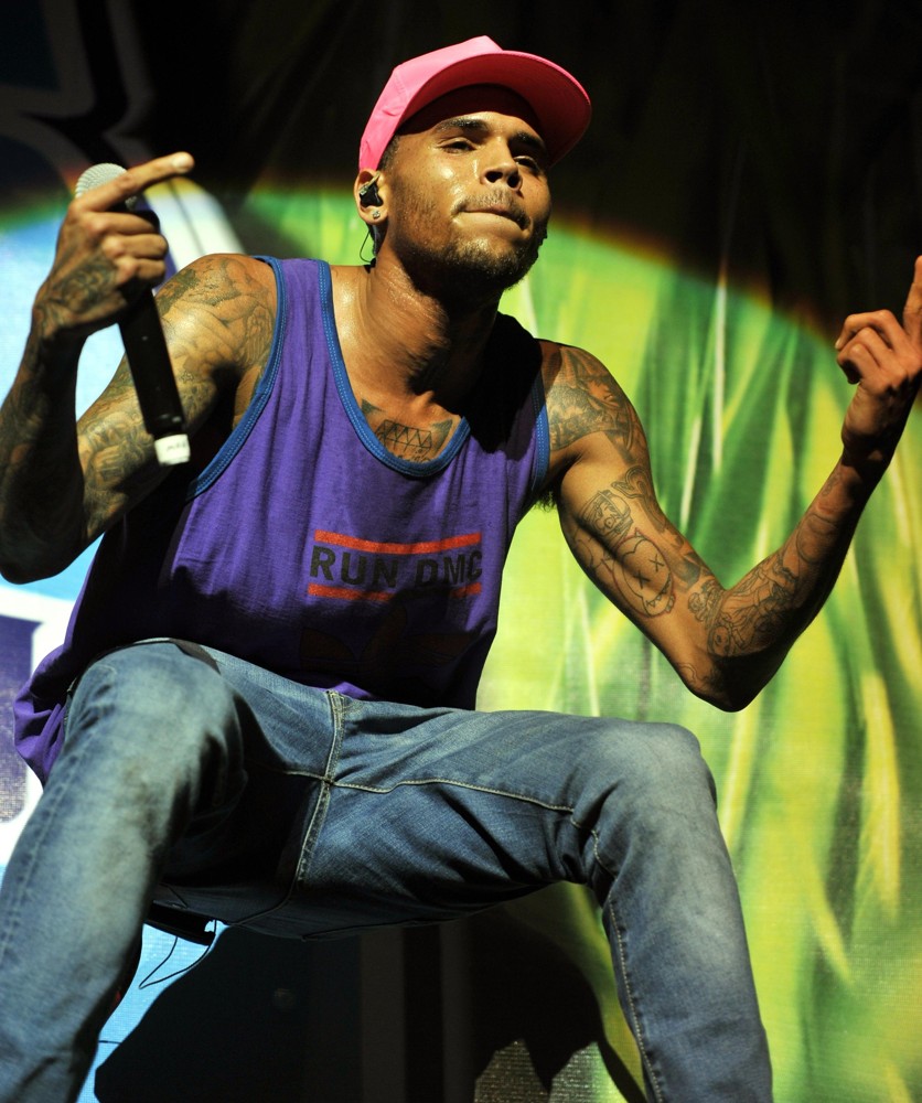 Chris Brown Picture 1 - Chris Brown Performing Live on Stage During ...