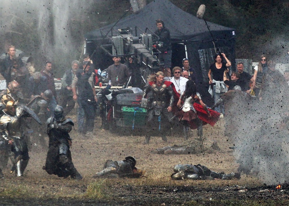 chris-hemsworth Picture 1 - Filming Scenes for The Movie Thor: The Dark ...
