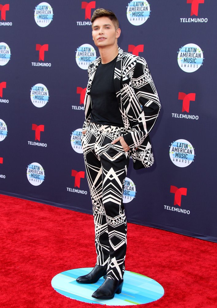 christian-acosta Picture 1 - 2018 Latin American Music Awards - Arrivals