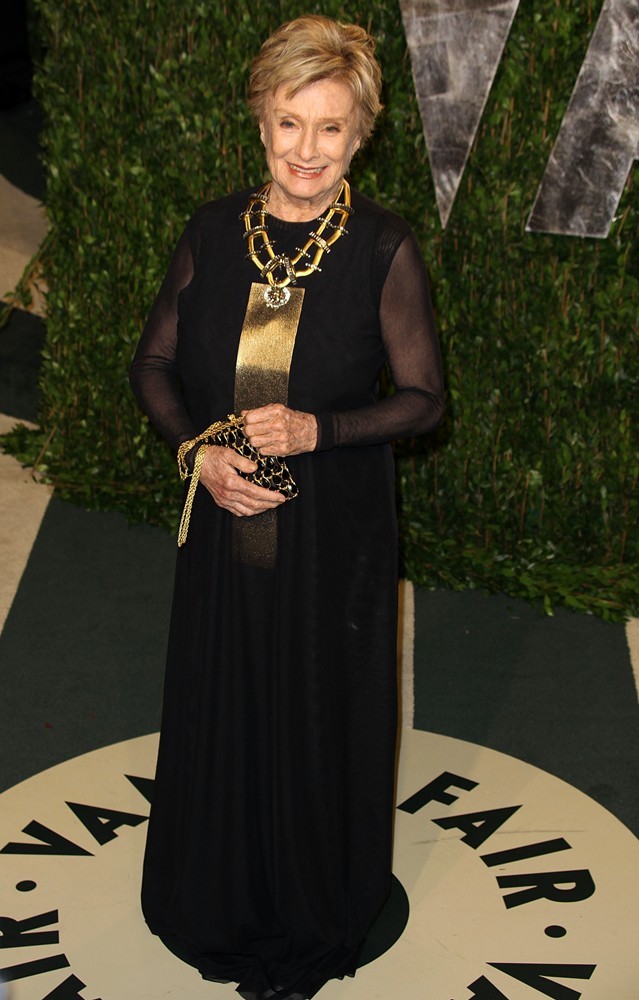 cloris-leachman Picture 1 - 2012 Vanity Fair Oscar Party - Arrivals
