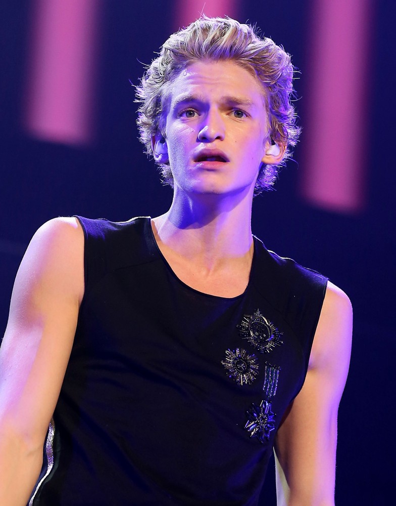 Cody Simpson Picture 1 - Cody Simpson Performing Live at The Grand ...