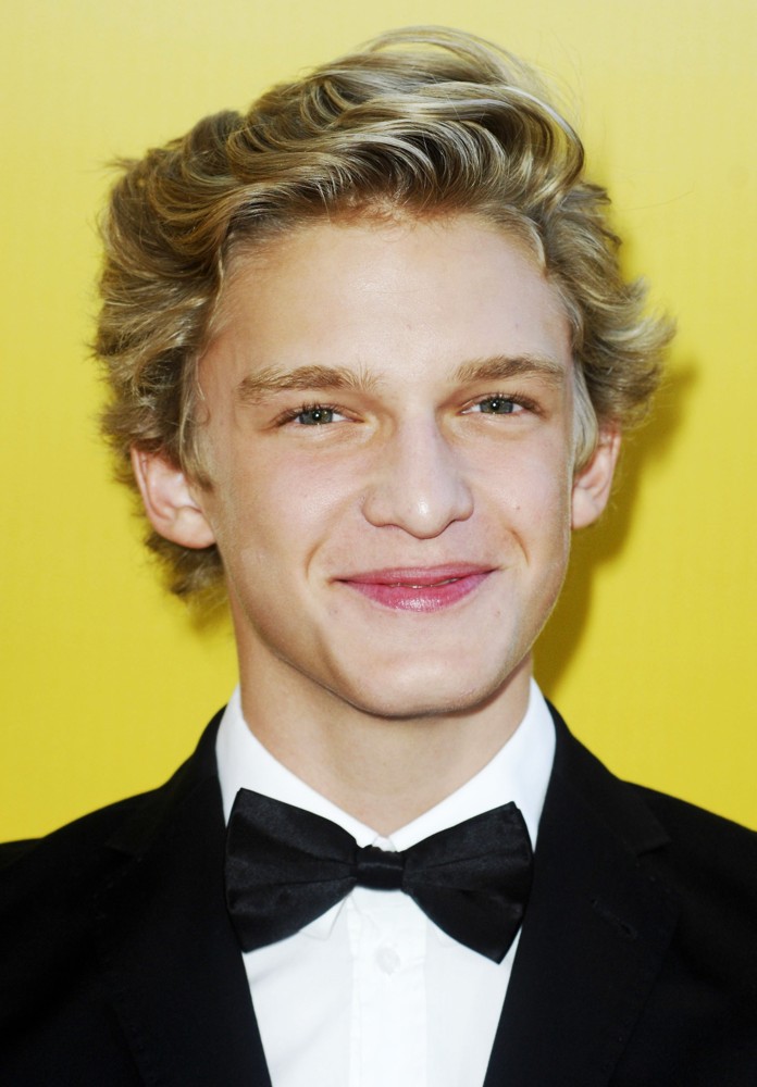 Cody Simpson Picture 1 Disney S Let It Shine Premiere