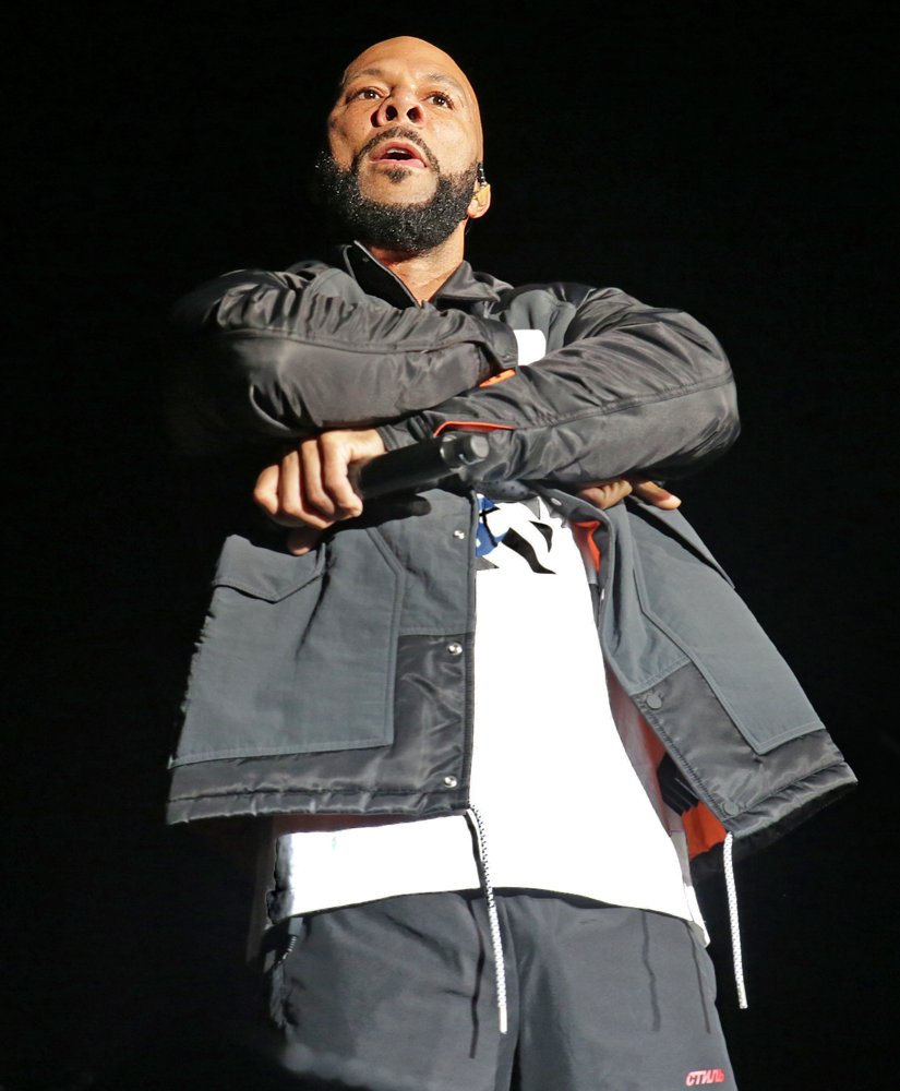 Common Picture 193 - Common Performing at Manchester O2 Ritz