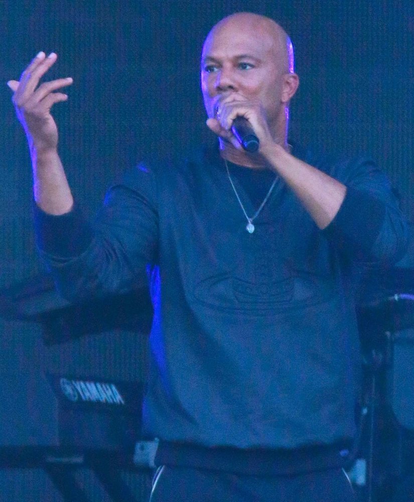 Common Picture 1 - Common Performs on Stage at Jimmy Kimmel Live!