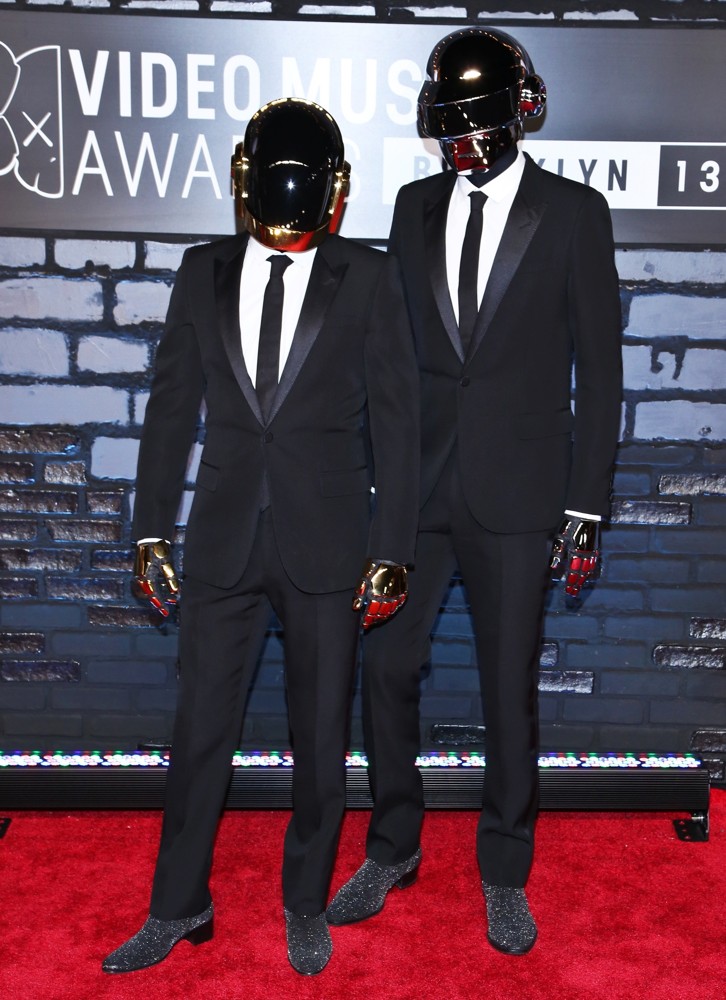 Daft Punk Picture 1 - 2013 MTV Video Music Awards - Arrivals