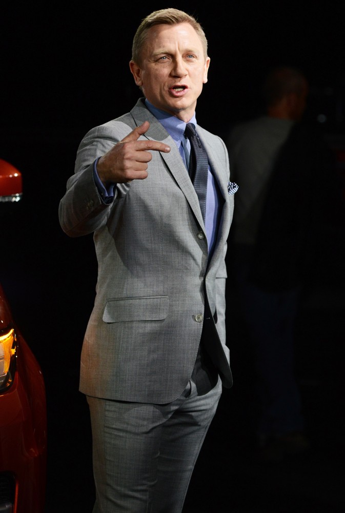 Daniel Craig Picture 1 - The Range Rover Sport World Unveiling at The ...