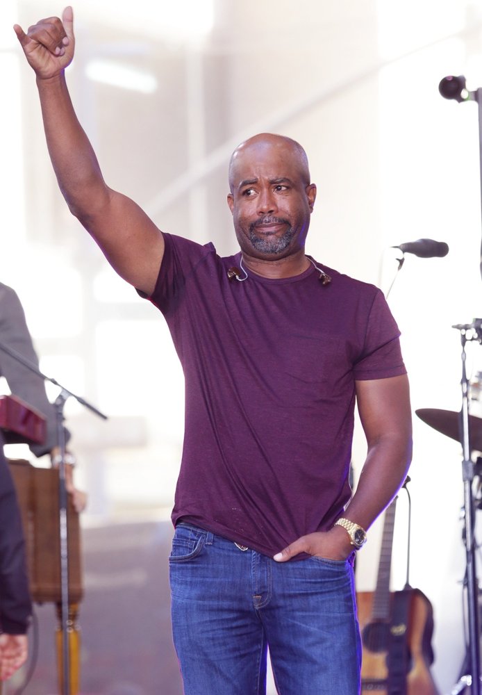 Darius Rucker Picture 1 - Darius Rucker Performs at NBC Toyota Summer ...