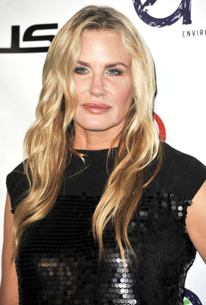 daryl hannah Picture 1 - 2012 Environmental Media Awards - Arrivals
