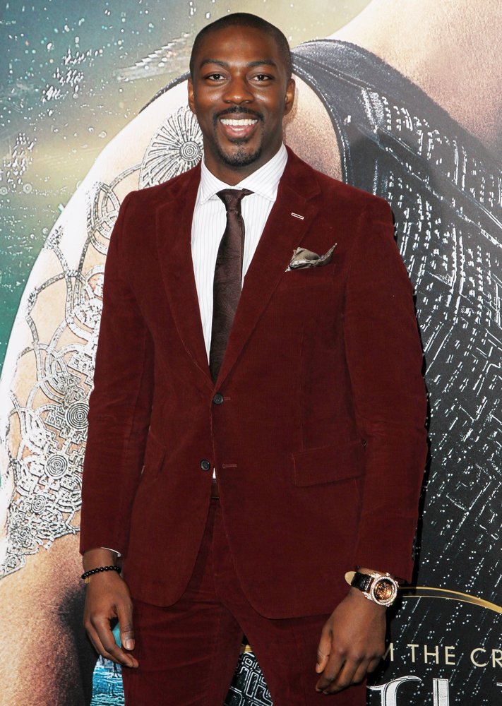 Jupiter Ascending (2015) Premiere Photo Gallery and Red Carpet Arrivals ...