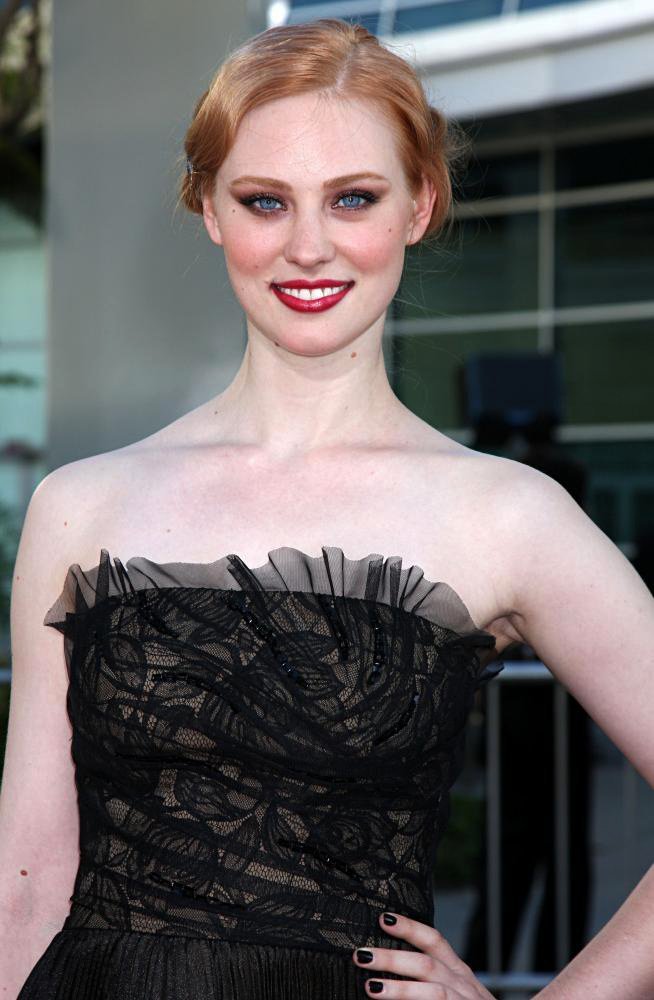 Deborah Ann Woll Picture 18 - Comic Con 2011 Day 3 - Entertainment ...