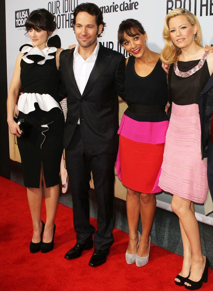 Zooey Deschanel Picture 1 - Our Idiot Brother - Los Angeles Premiere