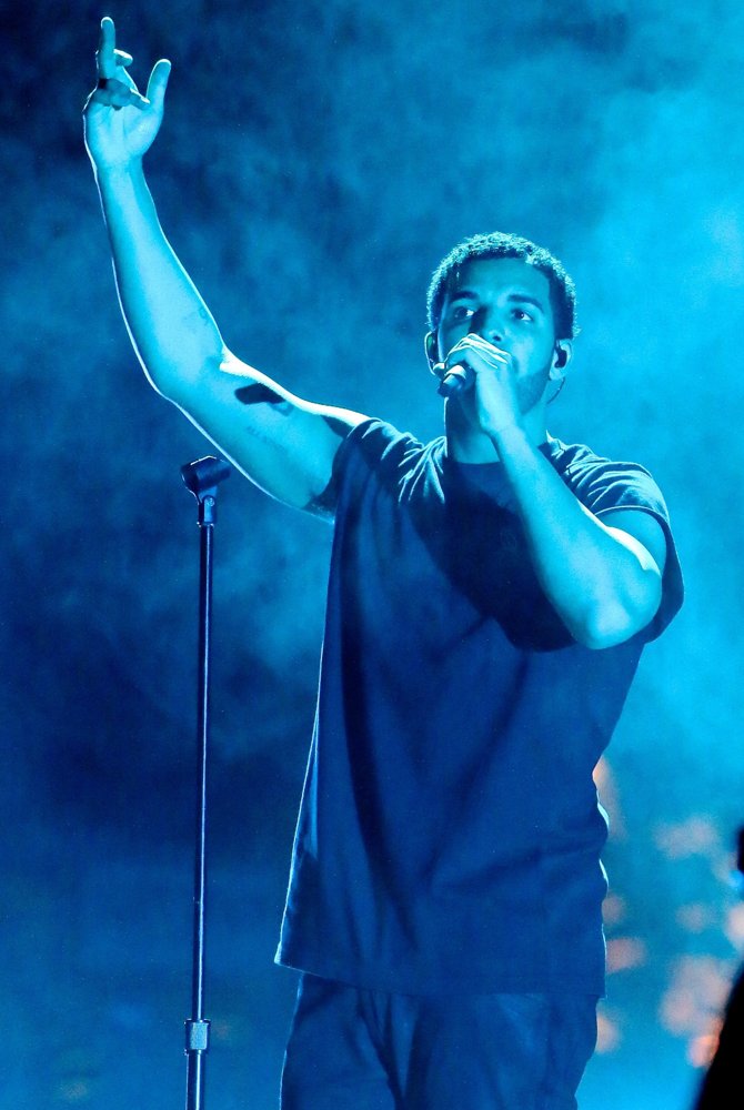Coachella 2015 - Day 3 - Performances - Picture 1