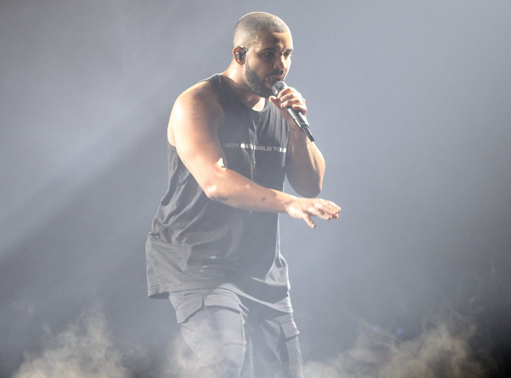 Drake Picture 1 - Drake Performing at O2 Arena as Part of His Boy Meets ...