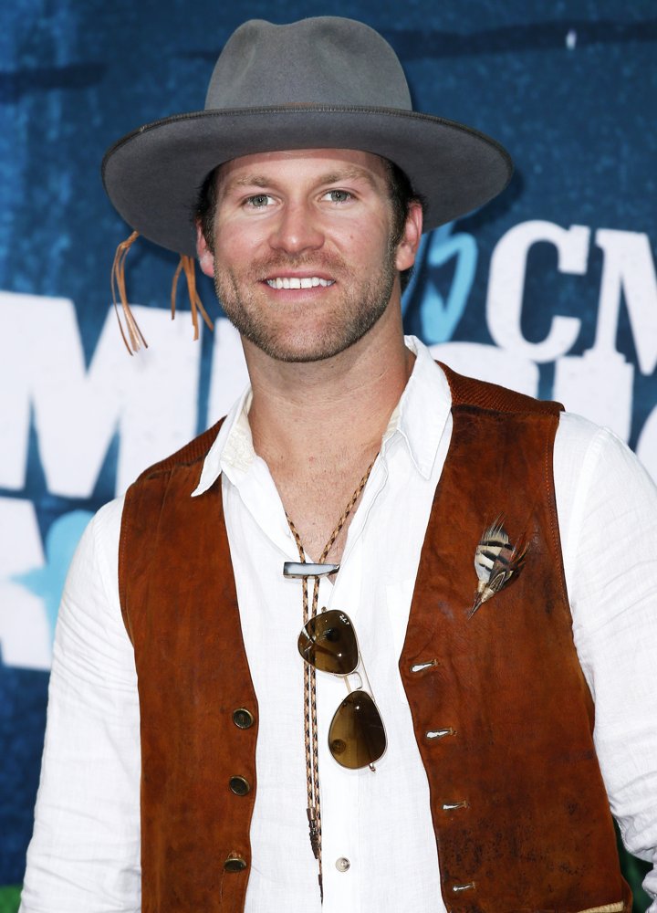 Drake White Picture 7 - 2018 CMT Music Awards - Arrivals