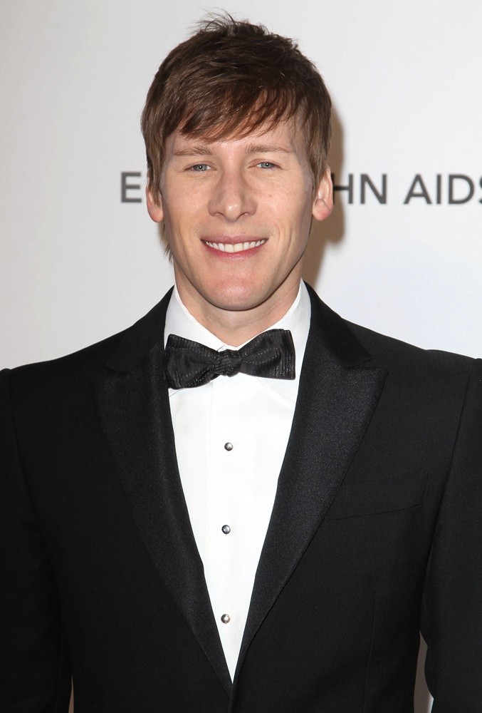 dustin-lance-black Picture 1 - 21st Annual Elton John AIDS Foundation's ...
