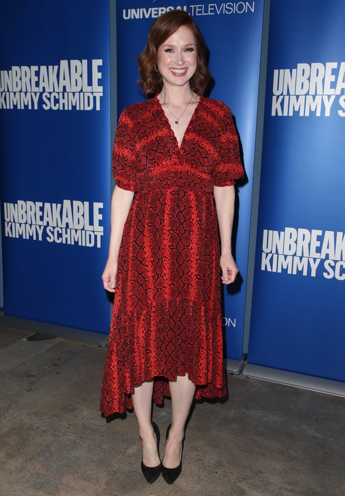 Ellie Kemper Pictures, Latest News, Videos.