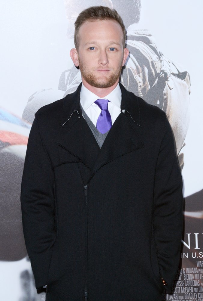 Eric Ladin Picture 1 - Premiere of American Sniper - Red Carpet Arrivals